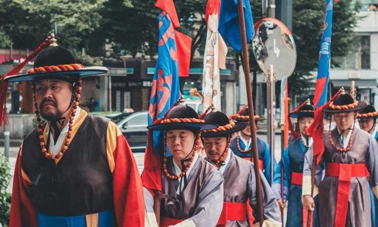The Power of the Clan: Contesting Kinship and the Making of South Korea ...